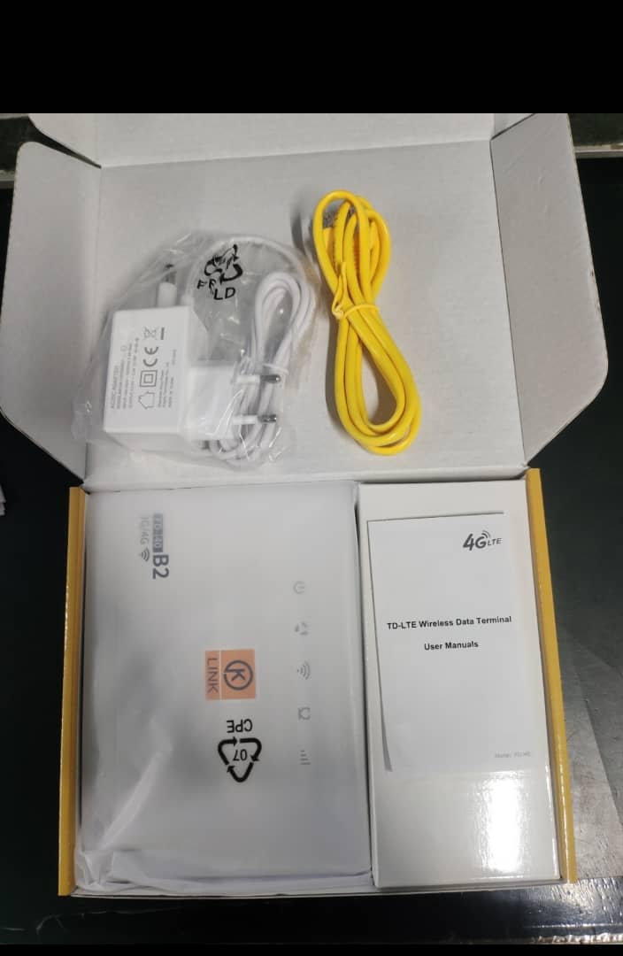 مودم ۴g FD- i40 B2 ورژن ۲ - فروشگاه اینترنتی اصفهان مودم